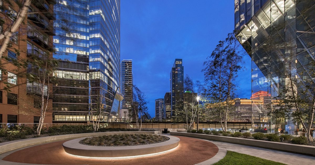 150 N. Riverside Receives Honor Award | Epstein