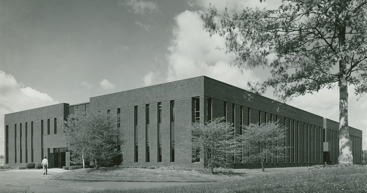 Throwback Thursday – Digital Equipment Corporation | Epstein