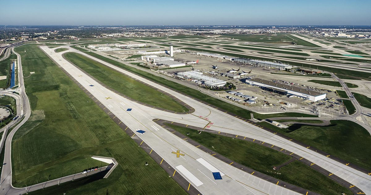 O'Hare's Runway 10R-28L Fully Commissioned! | Epstein